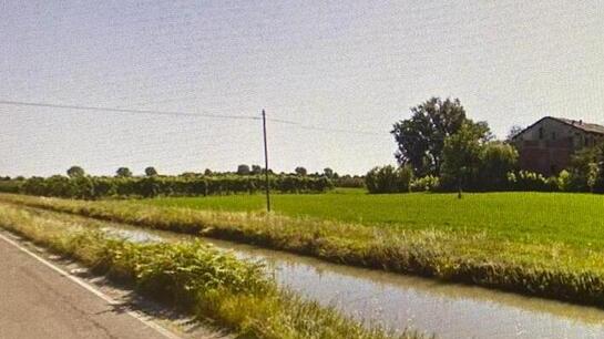Soliera. Mamma e figlio nel fosso con l’auto - Gazzetta di Modena Soliera. Mamma e figlio nel fosso con l’auto - Gazzetta di Modena