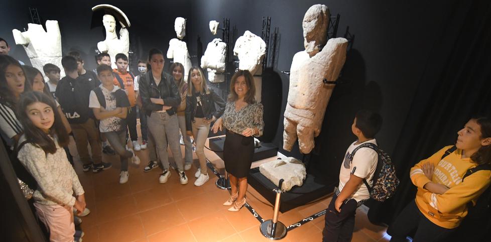 Tutti i Giganti saranno a Cabras dalla prossima primavera - La Nuova ...