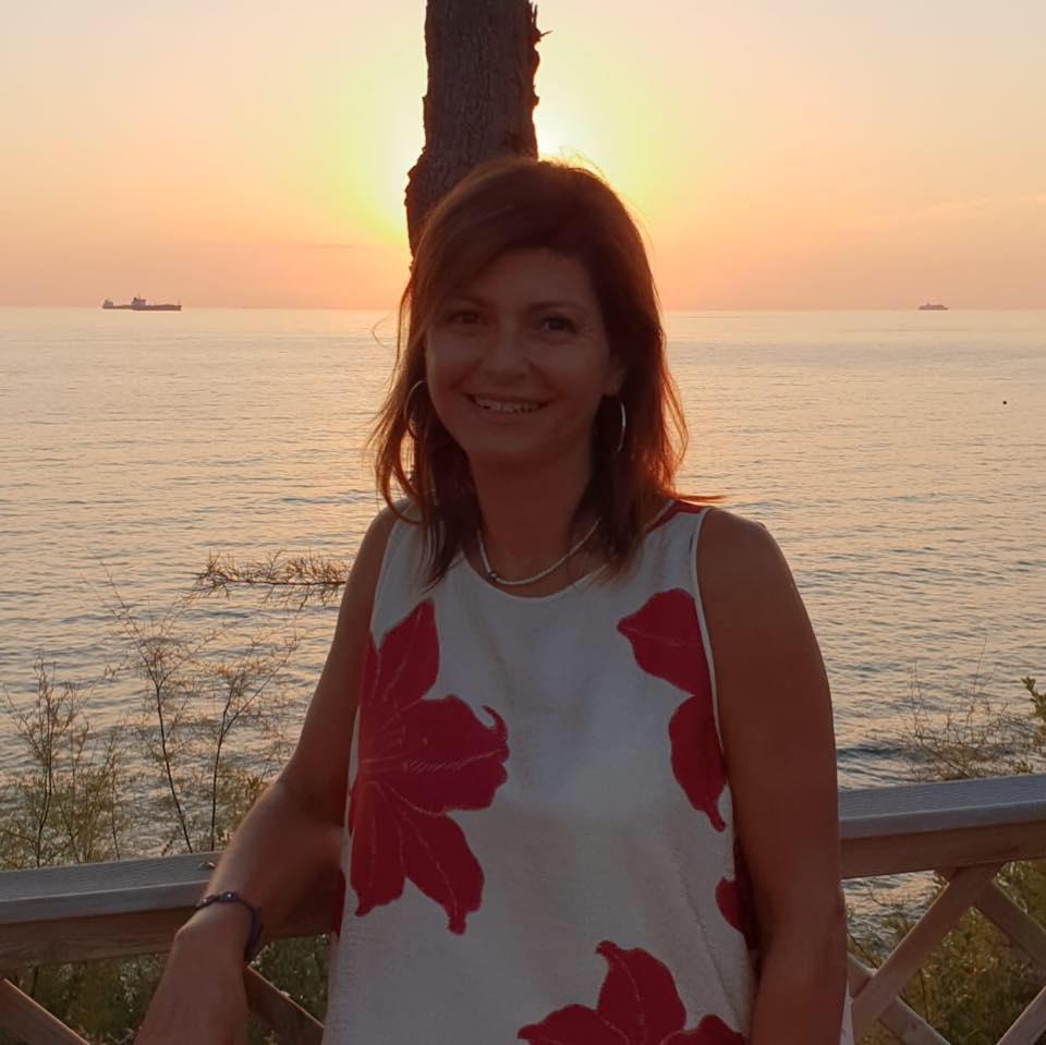 Muore a 55 anni nell’incidente sull’Aurelia, Viareggio in lacrime per ...