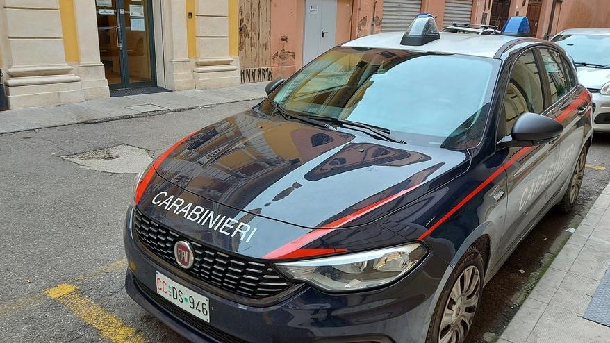 Carpi. Schiaffi e lanci di bottiglie contro le vigilanti del market ... Carpi. Schiaffi e lanci di bottiglie contro le vigilanti del market ...