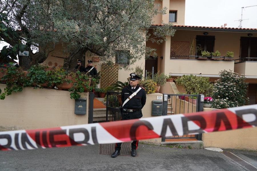 Castagneto, omicidio-suicidio: spara alla moglie, poi si toglie la vita ...