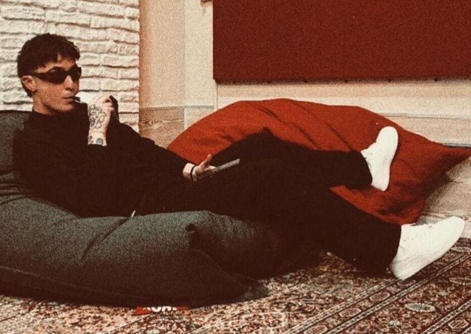 Pepe, il rapper di Spezzano ha conquistato il Disco d’Oro Gazzetta di ...