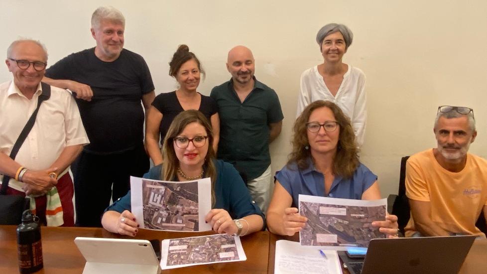 Piano operativo, l'attacco di M5S e Buongiorno: «È il sacco di Livorno ... Piano operativo, l'attacco di M5S e Buongiorno: «È il sacco di Livorno ...