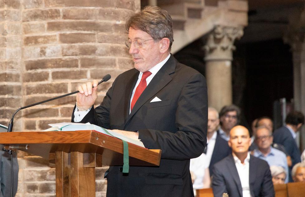 Modena, l'addio ad Alessandra Pederzoli. Il marito Gian Carlo ...