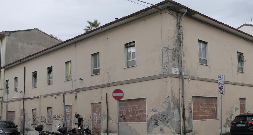 Viareggio, un esploratore voleva farci una scuola: ora l’ex sede Asl è ...
