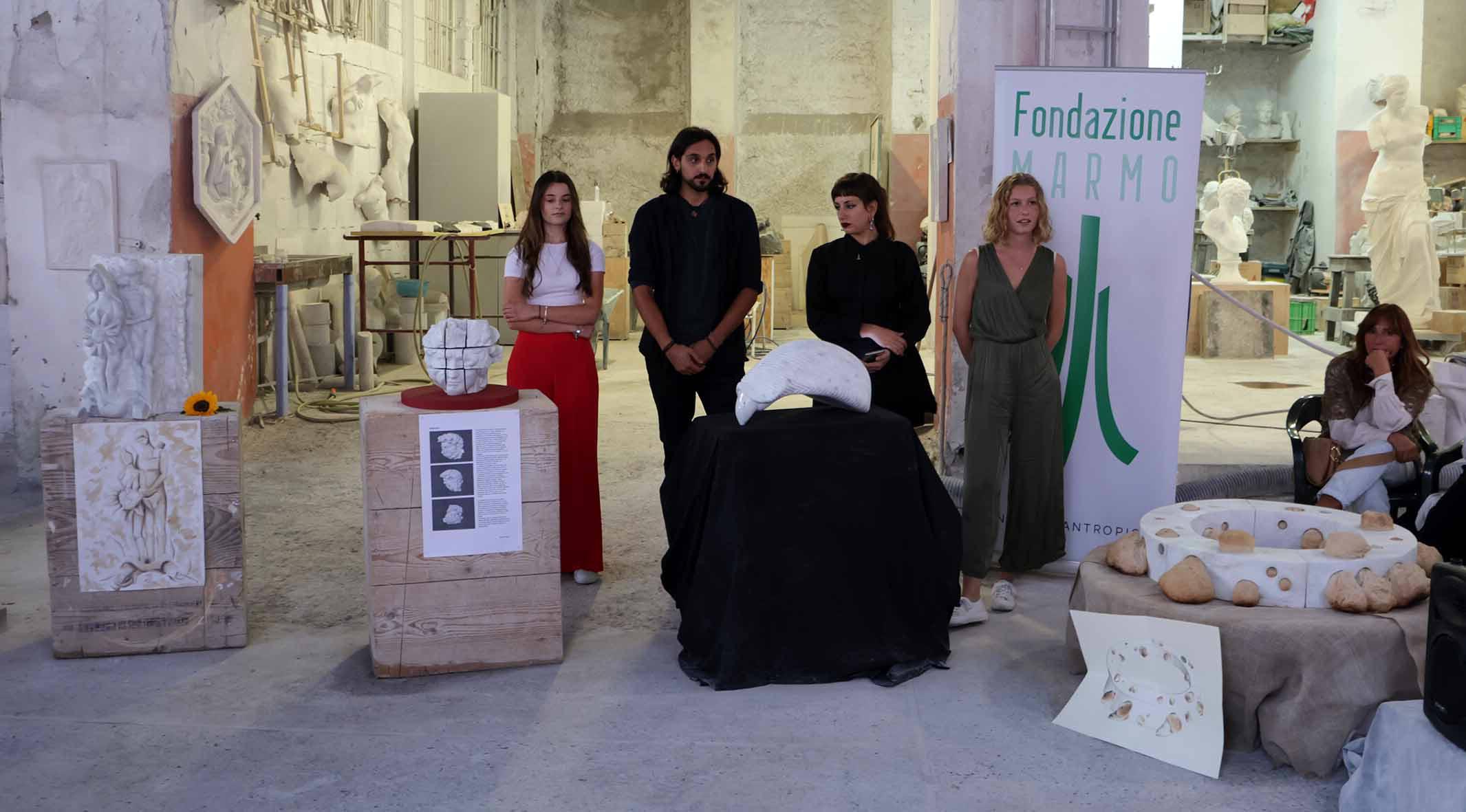 Carrara città creativa Unesco: premiati quattro giovani artisti - Il ...
