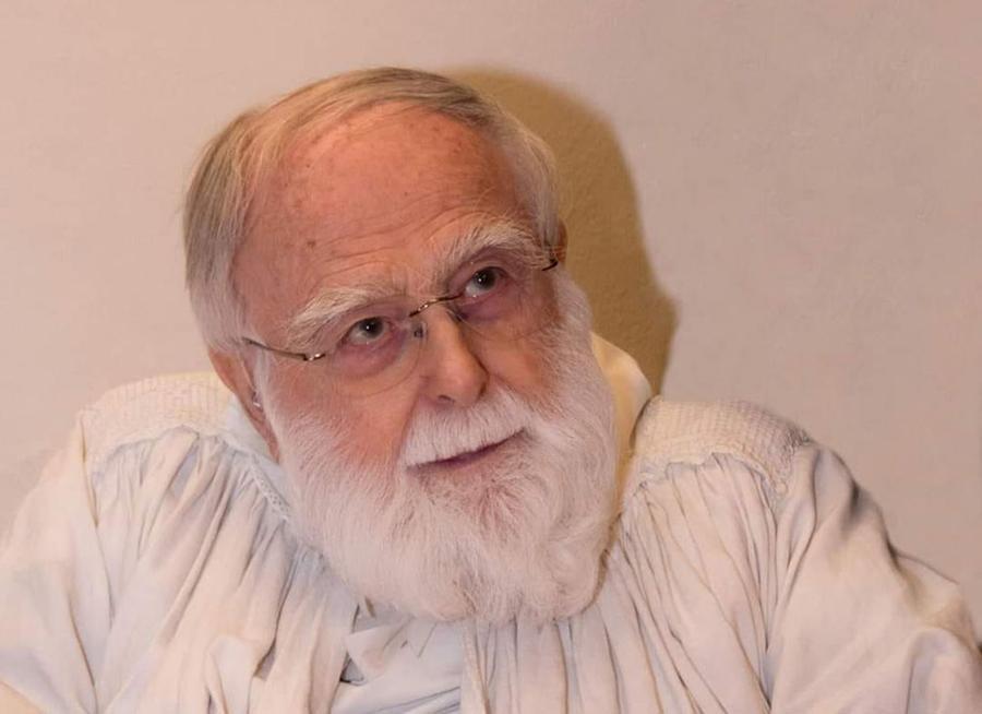 Addio al sacerdote dei diritti Don Reno aveva 99 anni - Il Tirreno