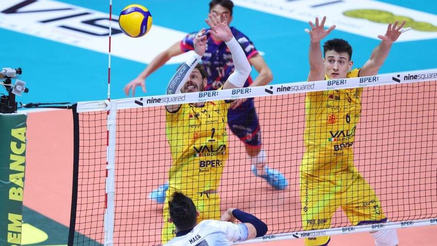 Modena Volley crolla al PalaPanini: Monza vince 3-0 Gazzetta di Modena Modena Volley crolla al PalaPanini: Monza vince 3-0 Gazzetta di Modena