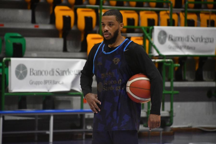 Il nuovo play Brandon Jefferson mette già in ritmo la Dinamo - La Nuova ...