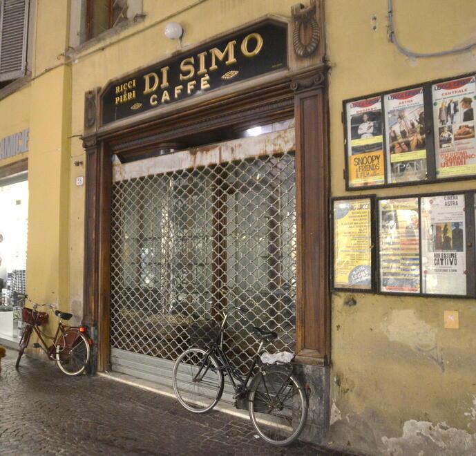 Lucca, il caffè Di Simo a un passo dalla riapertura - Il Tirreno