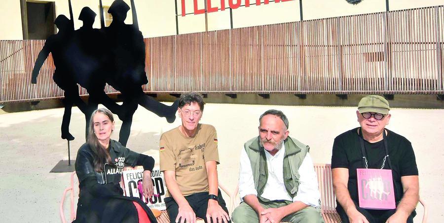 Cccp, cala il sipario sulla mostra che ha segnato il ritorno della band ...