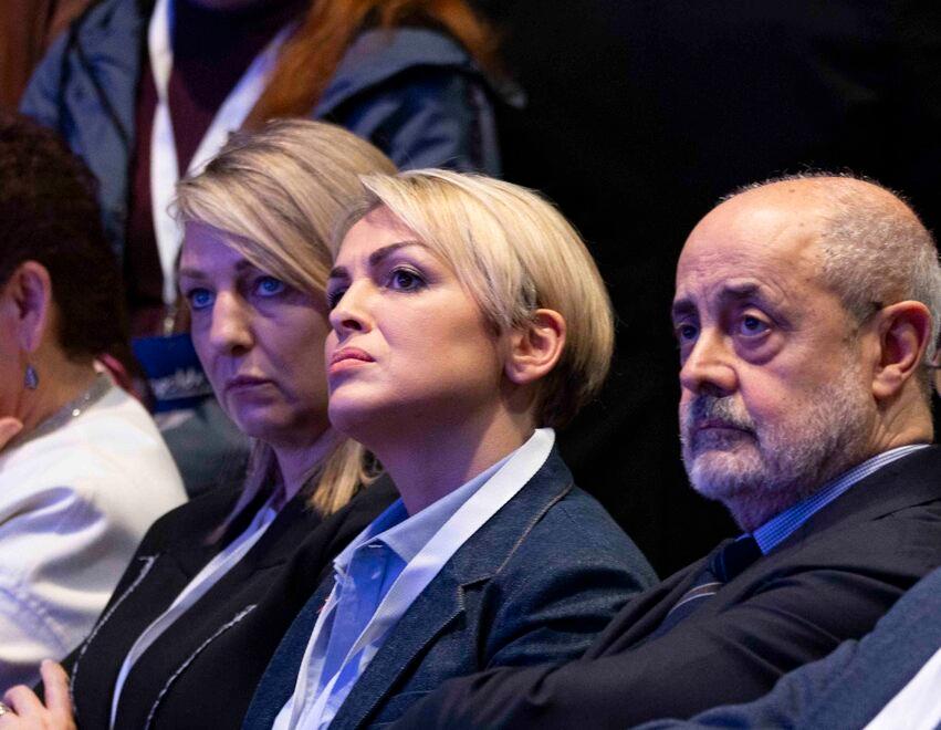Alla Leopolda di Renzi spunta Francesca Pascale: «Matteo erede di ...