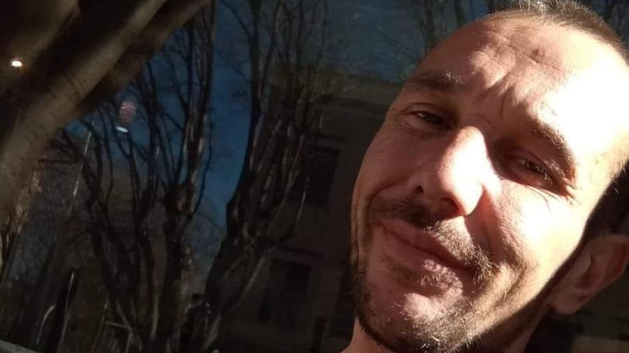 Un anno fa il naufragio mortale all’Asinara, la sorella di Davide ... Un anno fa il naufragio mortale all’Asinara, la sorella di Davide ...