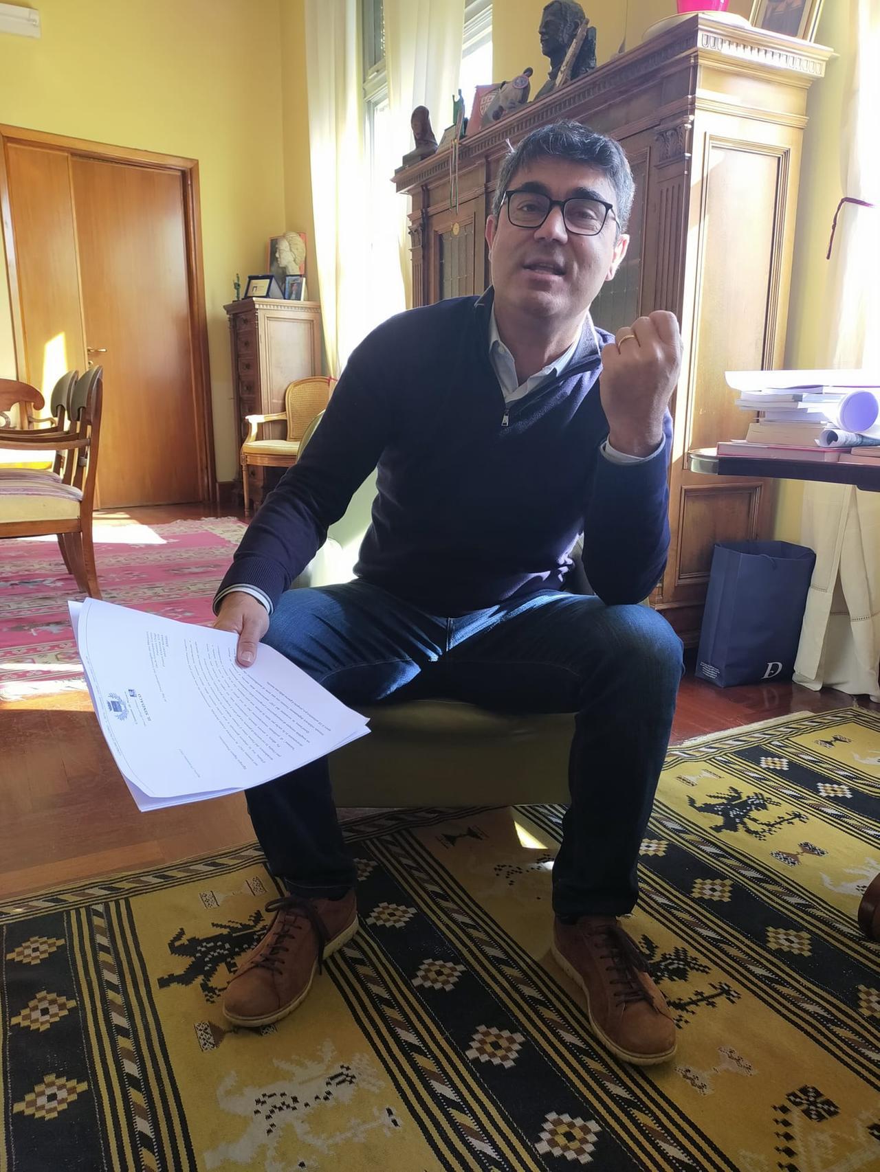 Soddu, oggi una nuova chiamata: una giunta con "tutti dentro" - La ...