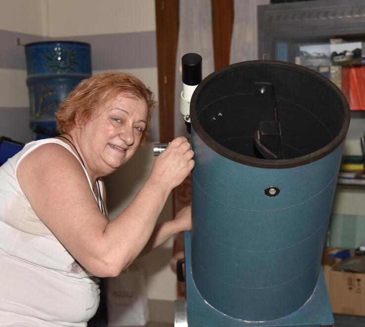 Montelupo, Maura è l'astronoma da record: «Ho 208 figli nell'universo ...
