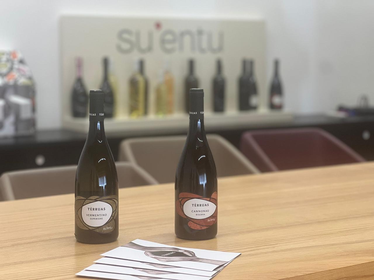 Dalla cantina Su’Entu due nuove etichette: un cannonau riserva e un ...