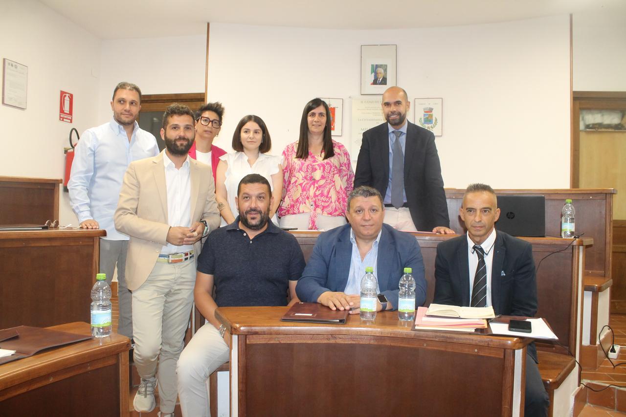 Luras, si insedia il consiglio comunale: ecco la nuova giunta - La ...