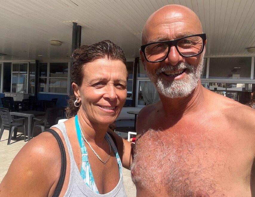 Rischia di annegare davanti al Bagno Miramare a Marina di Grosseto: 16enne salvato da Emanuela ...