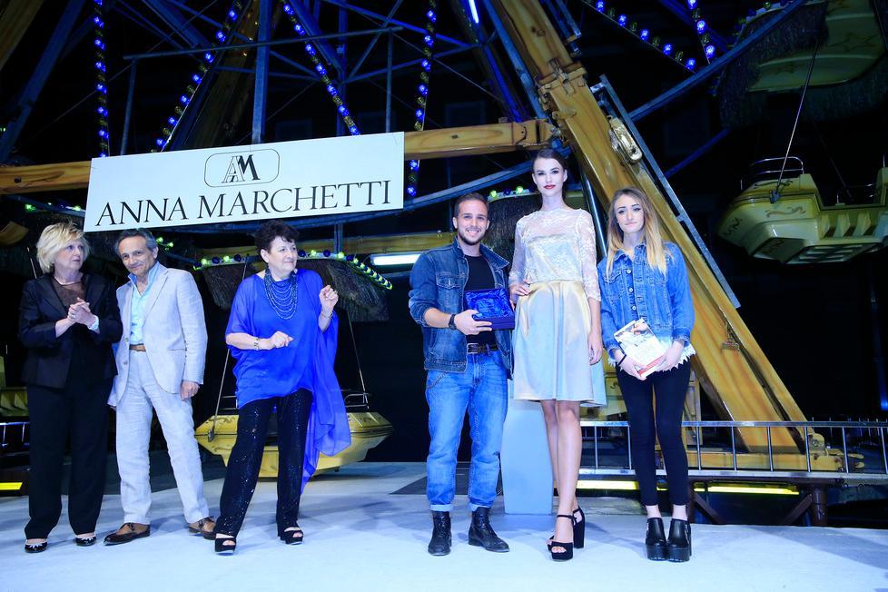 Piazza Roma, ruota panoramica e sfilata di moda per Anna Marchetti ...
