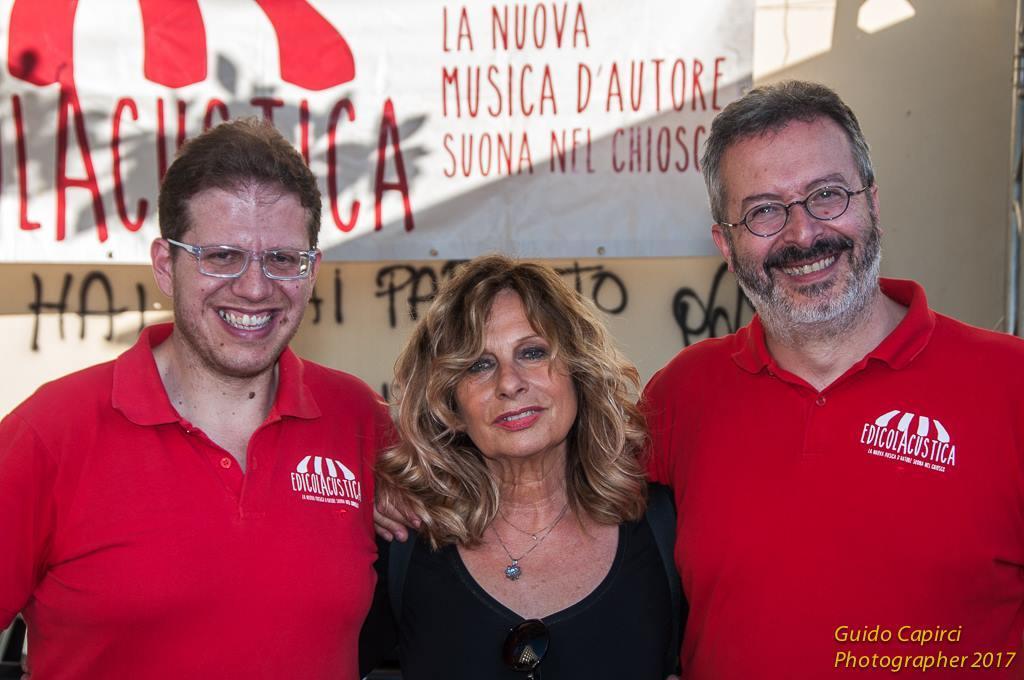 Aneddoti, musica ed emozioni a Edicola Acustica per Ivan Graziani Il ...