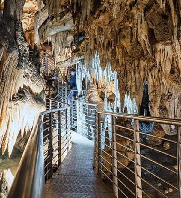 La grotta del Corchia le miniere e i sentieri Il Tirreno