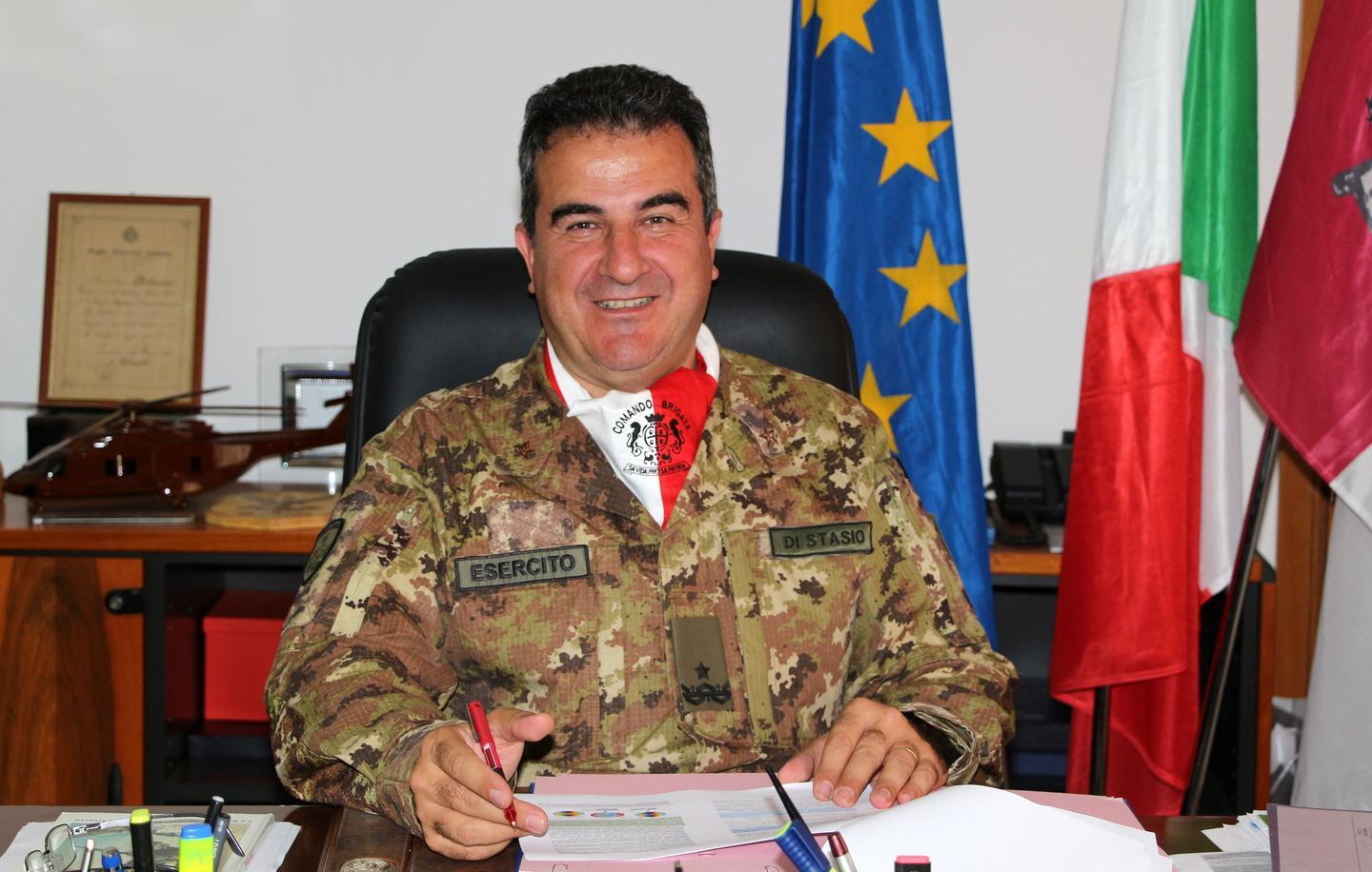 Brigata Sassari: Andrea Di Stasio, il generale che sogna di essere ...