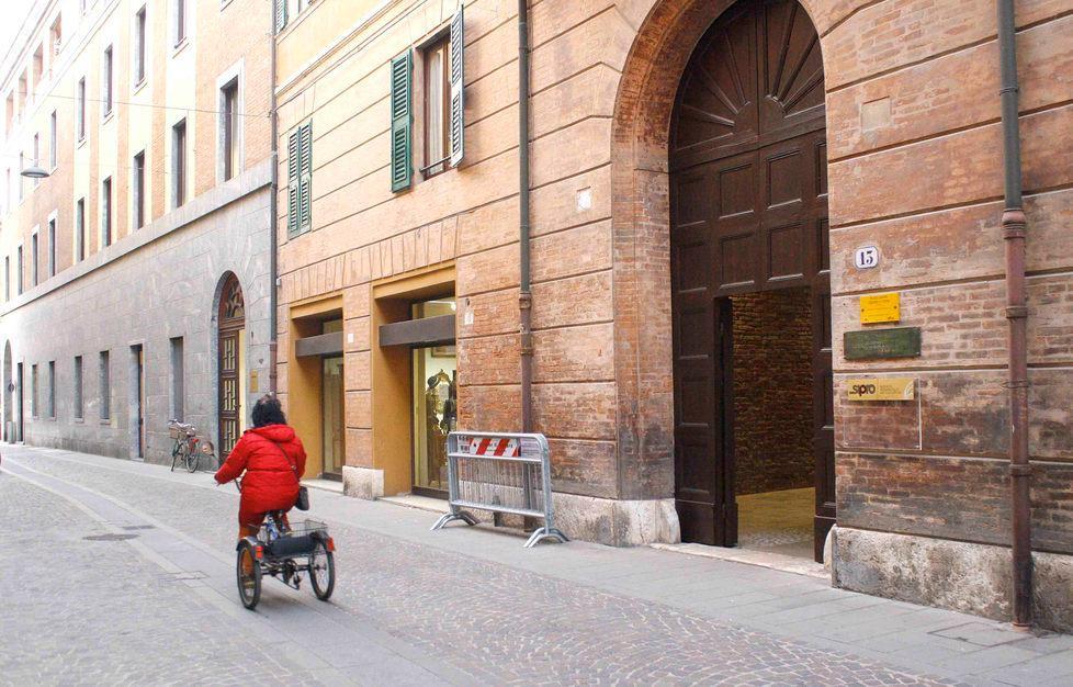 Si arena il salvataggio di Palazzo Crema No di Fondazione Roma La Nuova ...