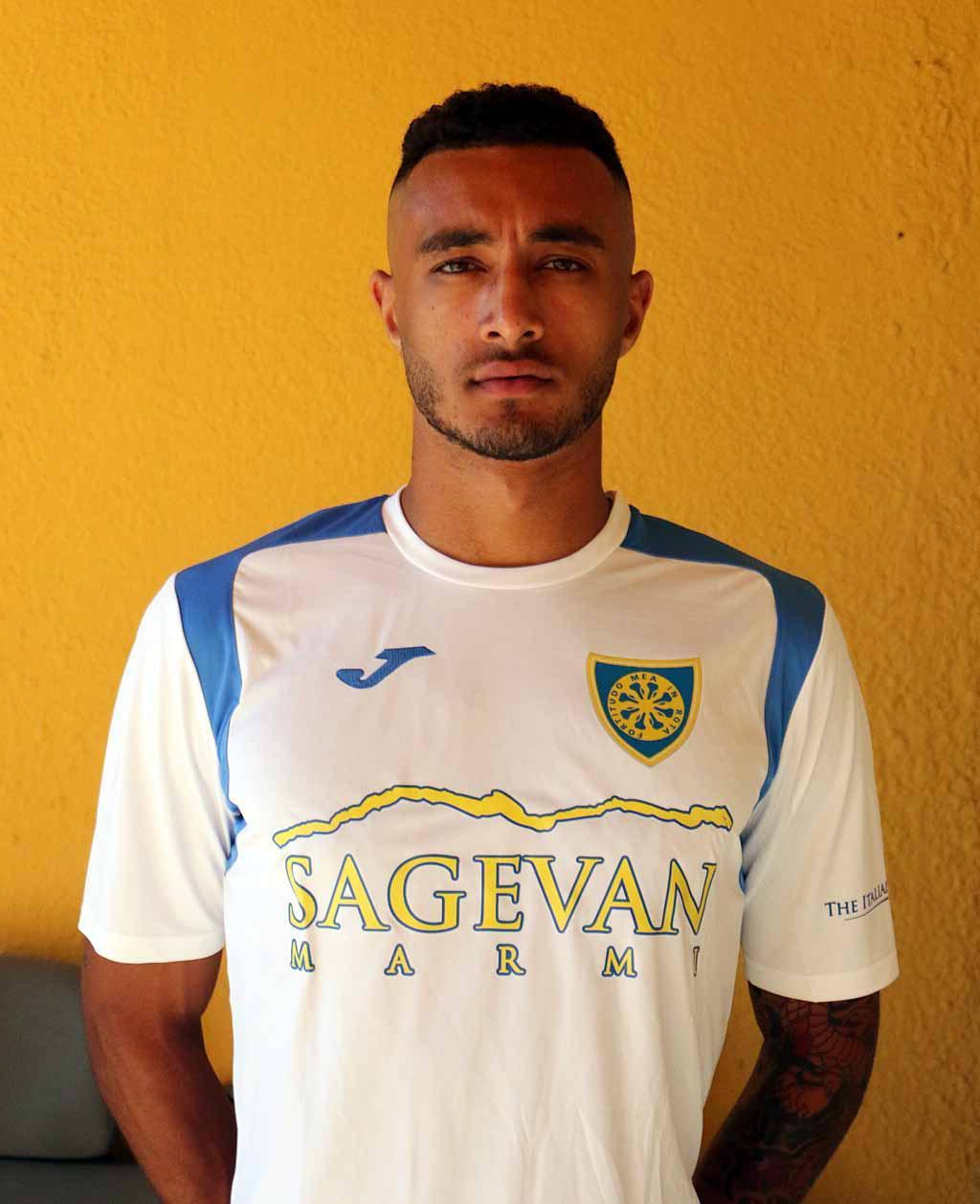 Pontedera, ufficiale l'arrivo di Mezzoni Il Tirreno