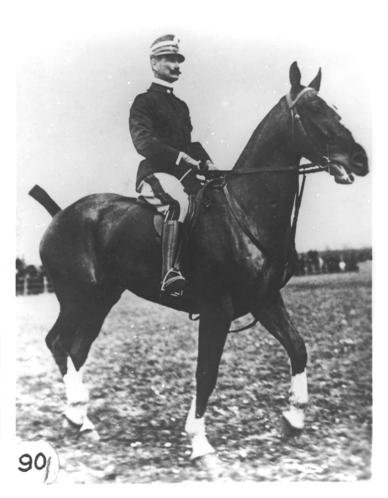 L’Olimpiade nascosta del Capitano Caprilli è l’emblema della città ...