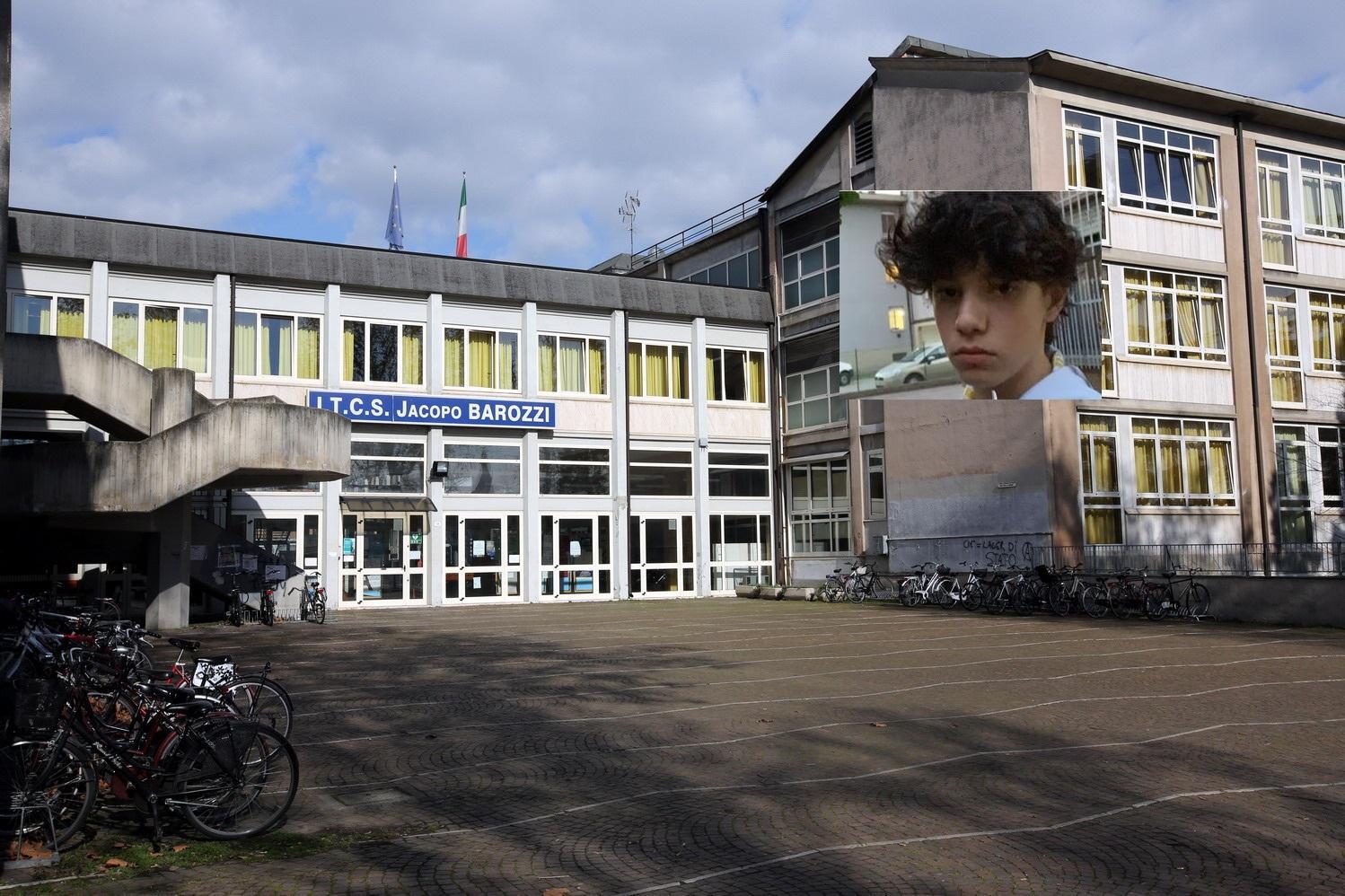 Alex aveva 16 anni, Formigine e l'Istituto Barozzi lo piangono ...
