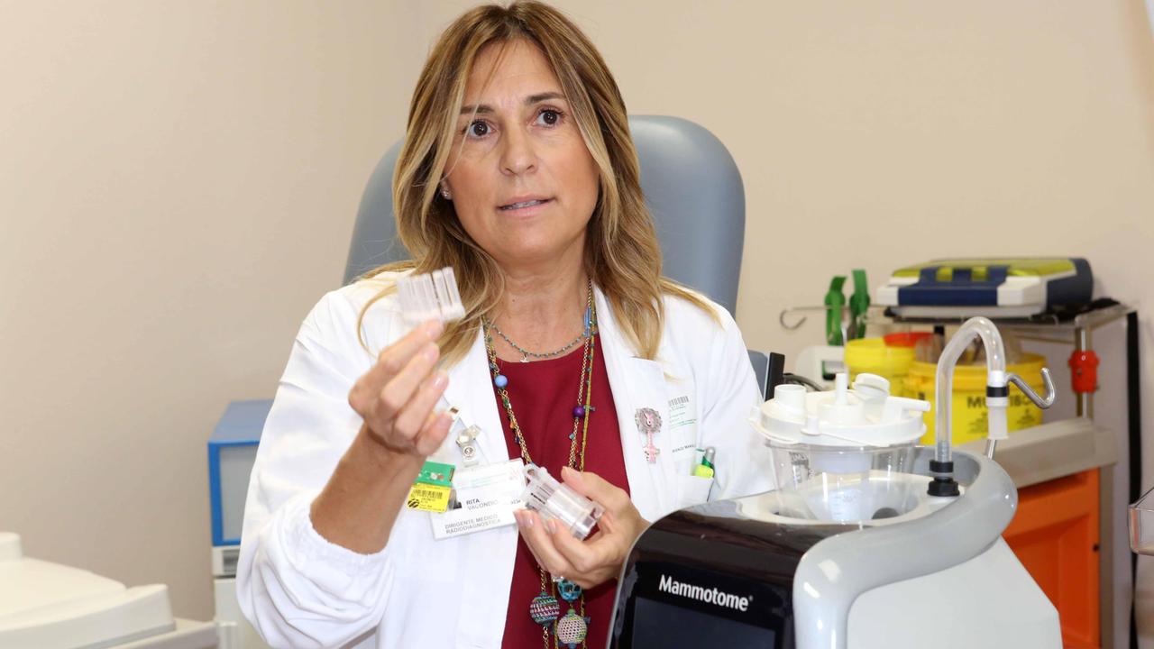 Sanità, biopsia al seno durante una mammografia: a Reggio Emilia il ... Sanità, biopsia al seno durante una mammografia: a Reggio Emilia il ...
