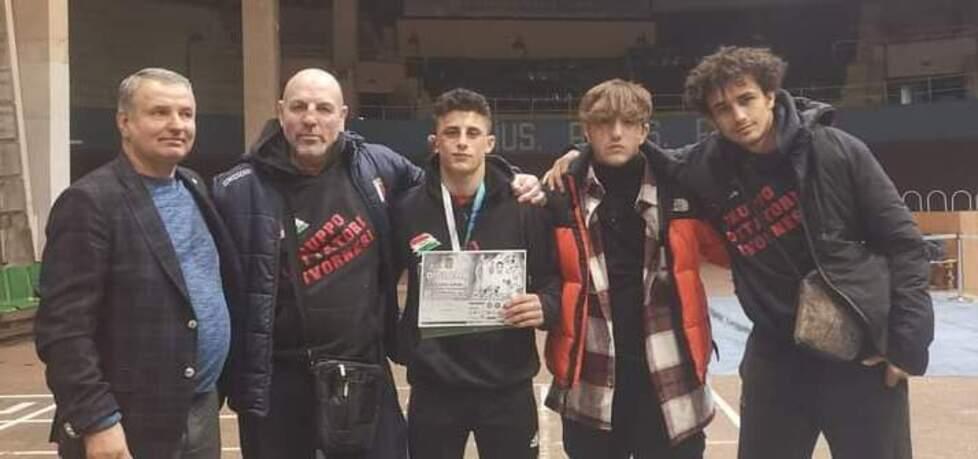 Ucraina, la fuga di quattro atleti livornesi: «Ci siamo svegliati ...