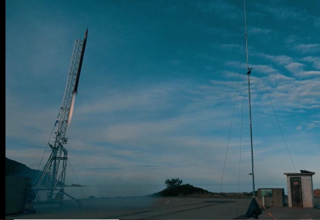 Lancio razzo sonda: un successo - La Nuova Sardegna