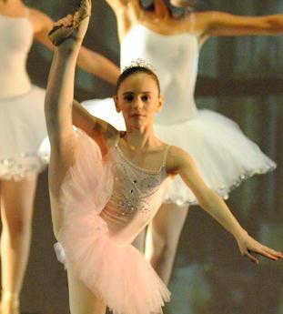 Danza, il volo di Gaia dai passi cecinesi al Russian Ballet Il Tirreno