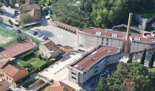 Piazza dedicata a Pertini all’ex oleificio di Stiava - Il Tirreno