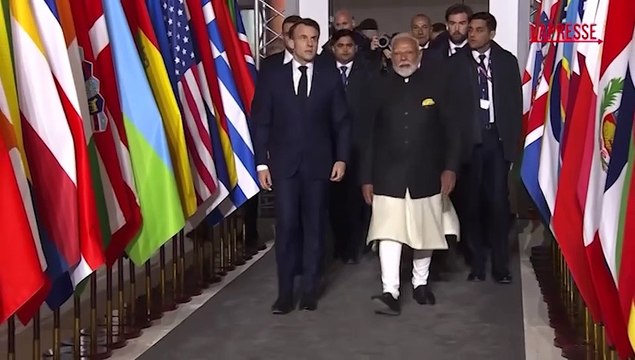 Macron apre la seconda giornata del vertice sull'intelligenza ...