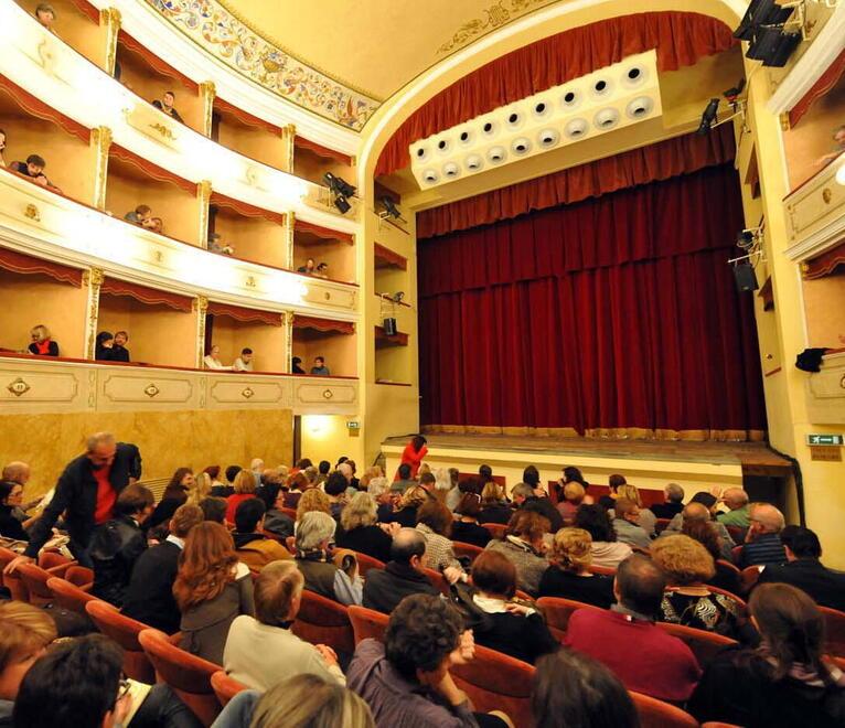 Nuovo impianto di riscaldamento per il teatro Concordi di Campiglia ...