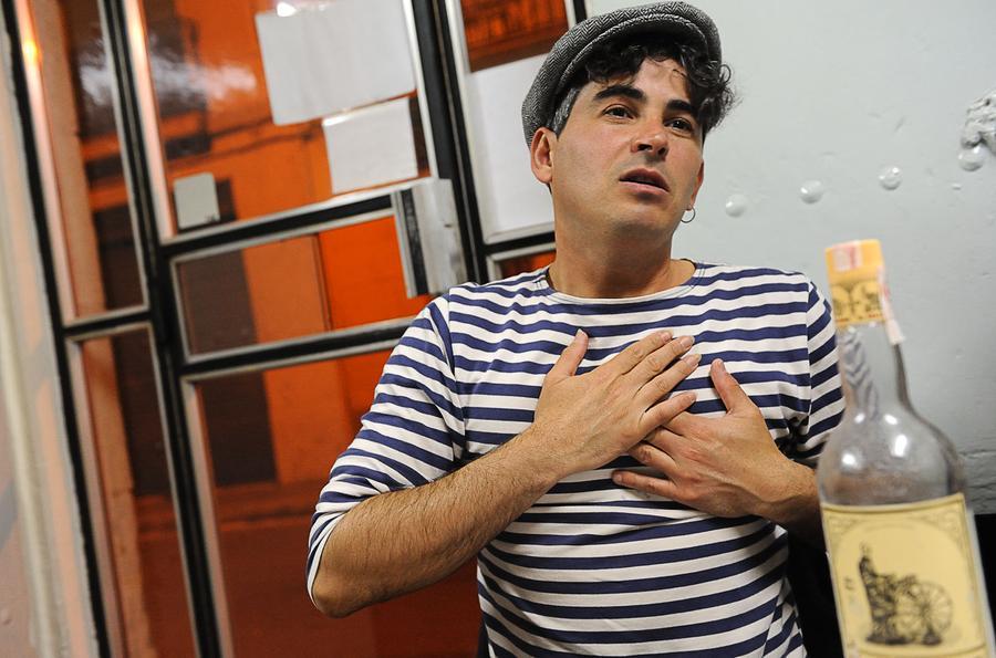 Il chitarrista sardo Paolo Angeli in corsa per i Grammy Awards - La ...
