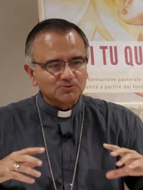 Carpi Il vescovo Castellucci parla di Vangelo ma anche di guerra ... Carpi Il vescovo Castellucci parla di Vangelo ma anche di guerra ...