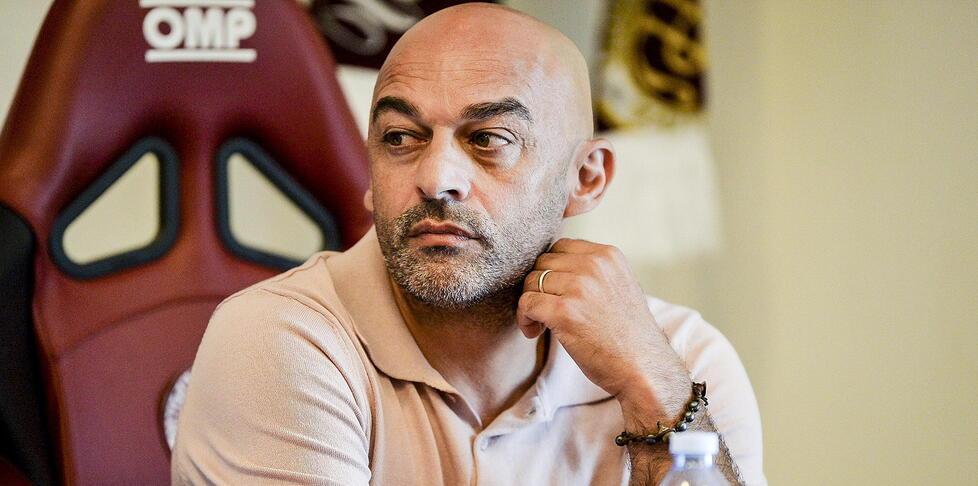 Califano tira il freno sul mercato amaranto: «I centravanti ce li ...