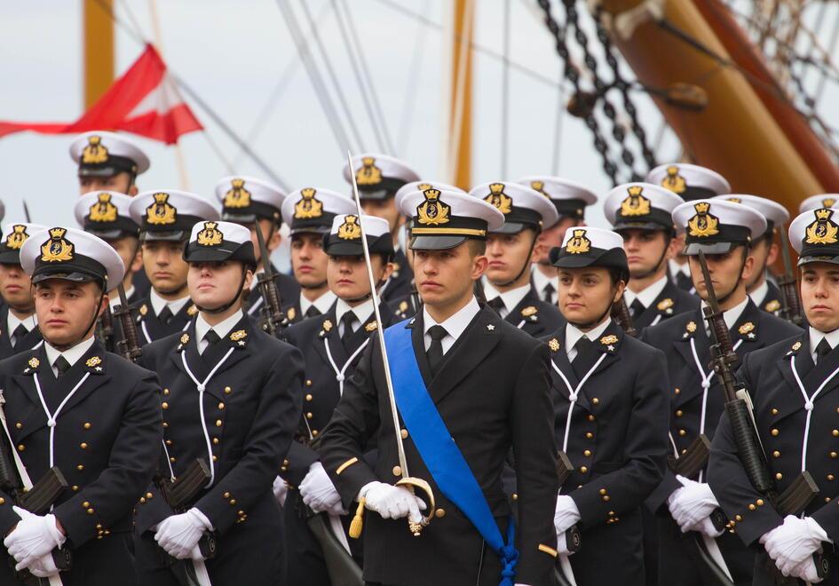 “Lo giuro”, i fucilieri e l’Inno di Mameli. Saranno i nostri ufficiali ...