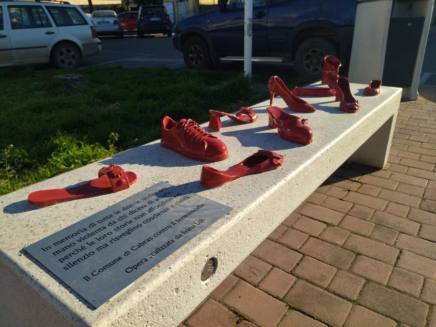 Scarpette rosse a Cabras - La Nuova Sardegna