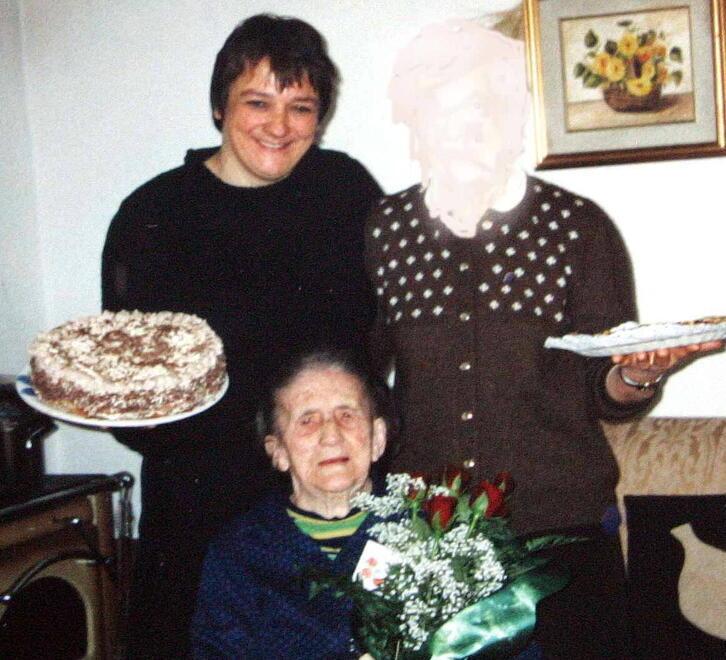 Boccaleone, morto Mario Bonora: sua madre e la badante massacrate nel ...