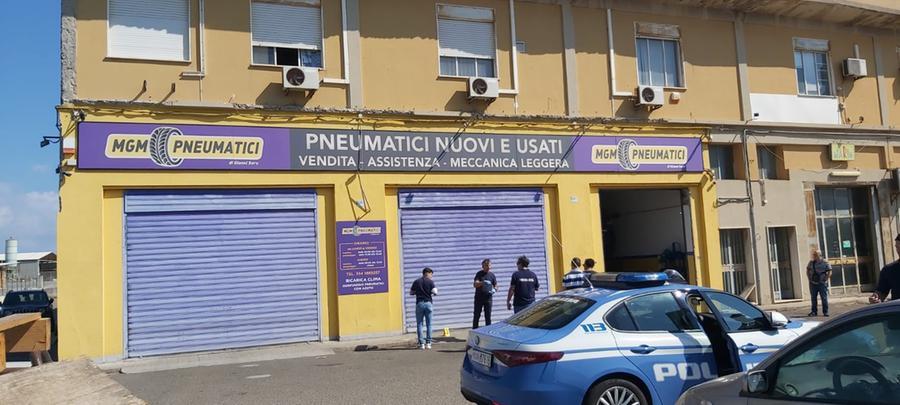 Giallo in viale Elmas: il corpo senza vita di un uomo nel piazzale di ...