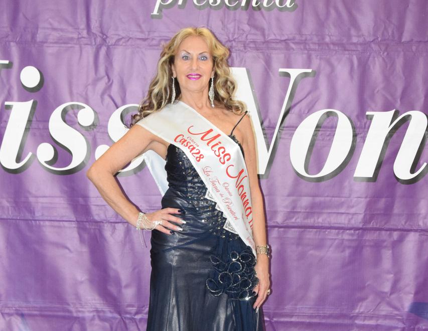 San Giuliano, Lorella super nonna a 65 anni - Il Tirreno