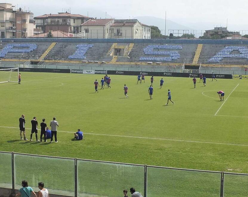 Pisa-Como, gradinata dell’Arena Garibaldi aperta solo per far entrare ...
