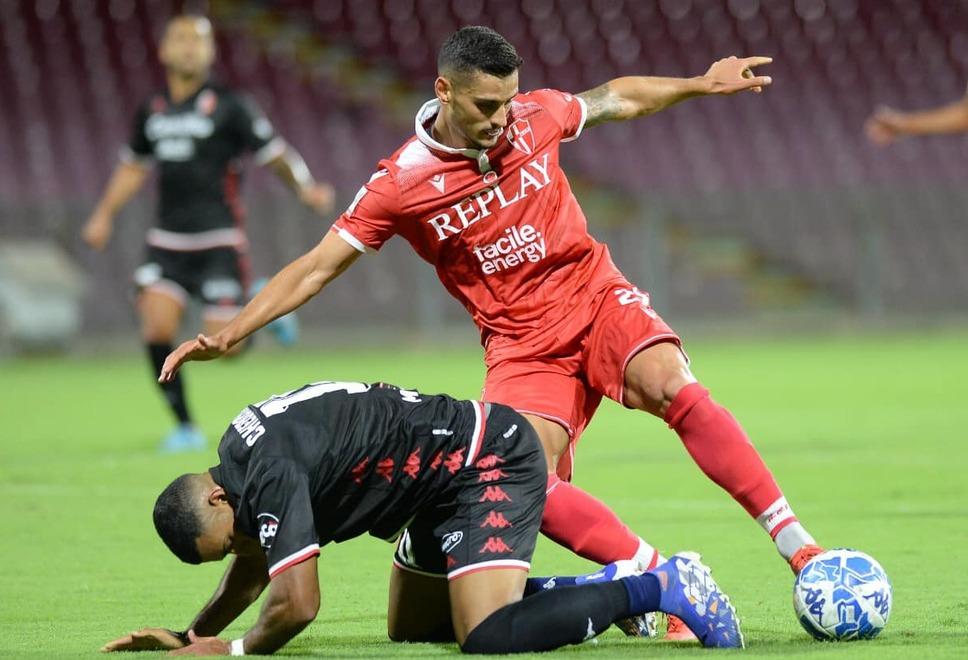 Curcio-Livorno, giorni decisivi. Il brasiliano aspetta la proposta - Il ...