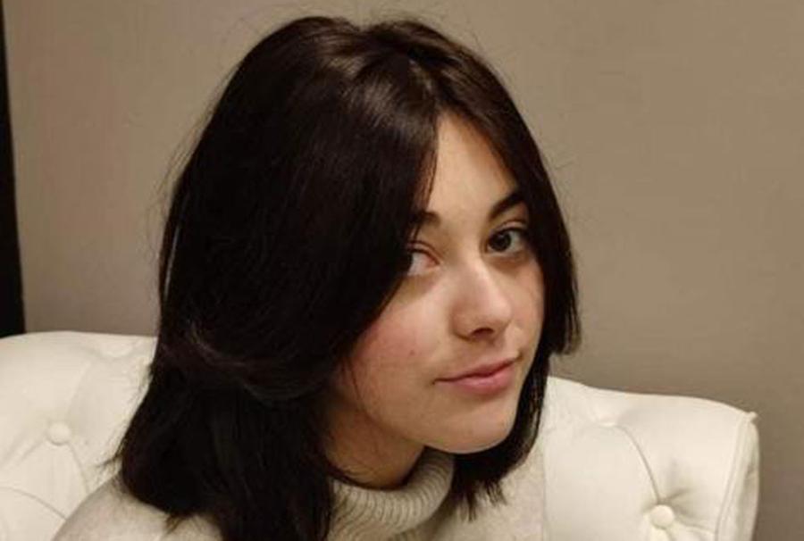 Viola Barghetti morta a 18 anni, Viareggio si stringe attorno alla ...