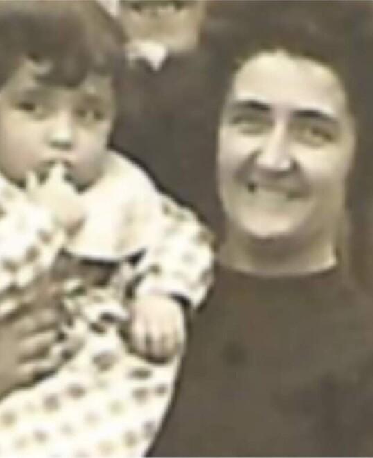 Copparo, Carla è la bambina che nel 1945 ha salvato il pilota Hemingway ...
