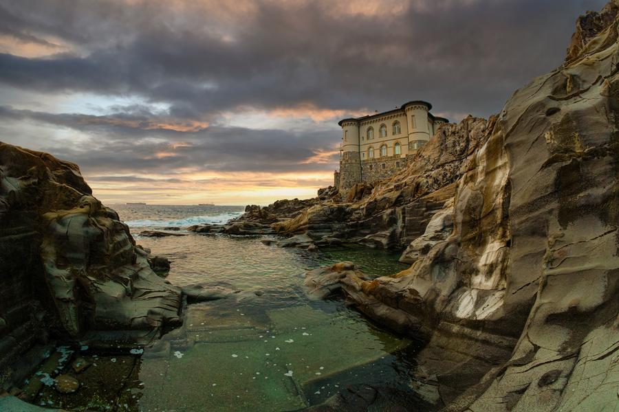Livorno e la magia del Castel Boccale: lo scatto di Andrea Benassi - Il ...